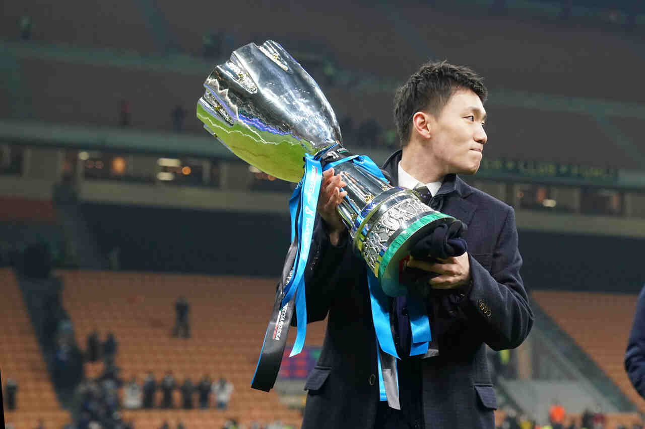 Cessione Inter, la mossa UFFICIALE della famiglia Zhang - InterLive.it