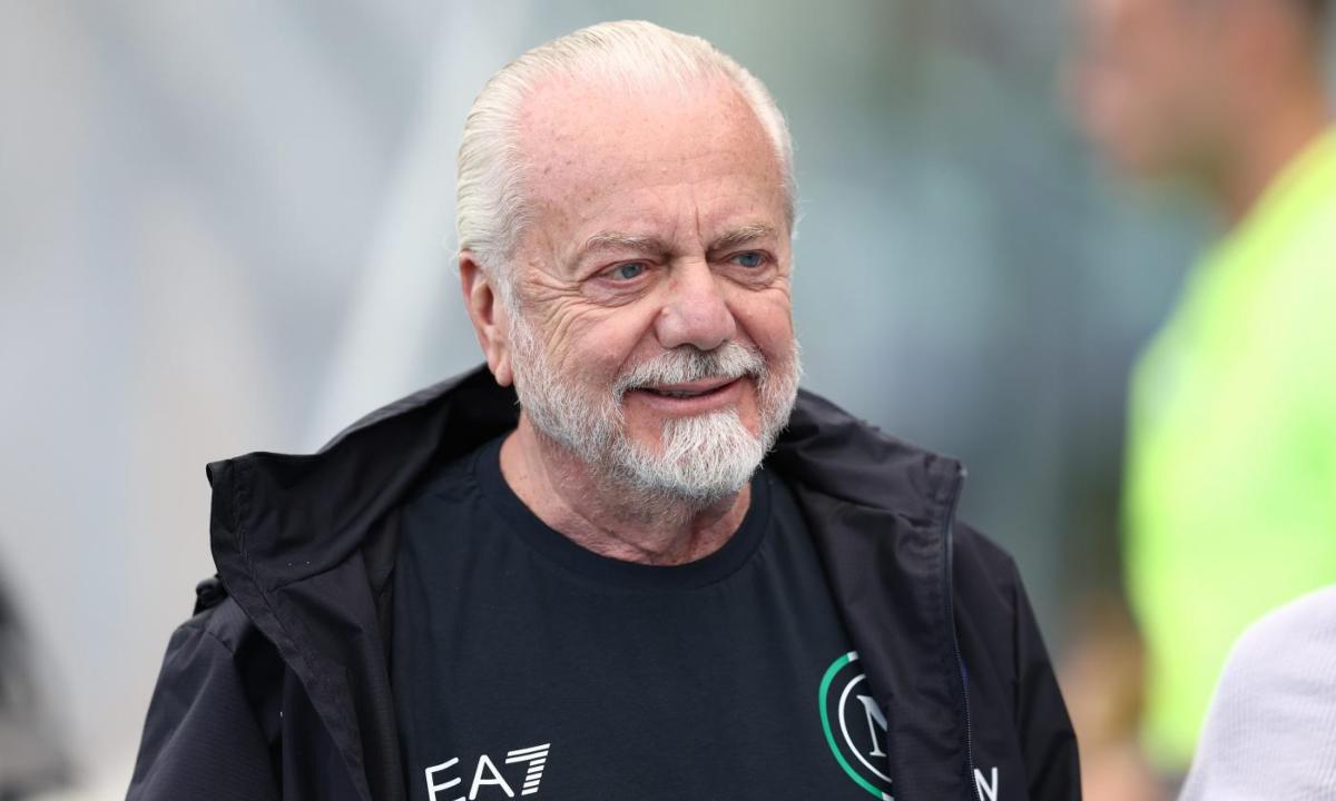 Zielinski-Inter e De Laurentiis risponde: 'scippo' da 30 milioni Zielinski-Inter e De Laurentiis risponde: 'scippo' da 30 milioni